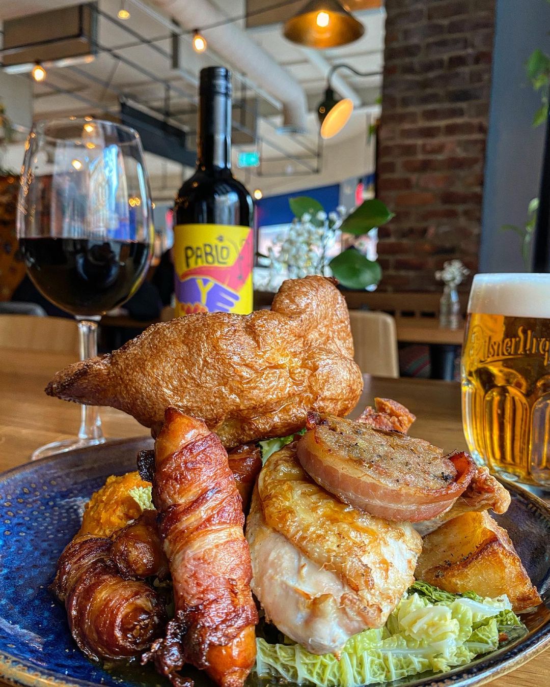 GLORIOUS SUNDAY - Alberts Schenke