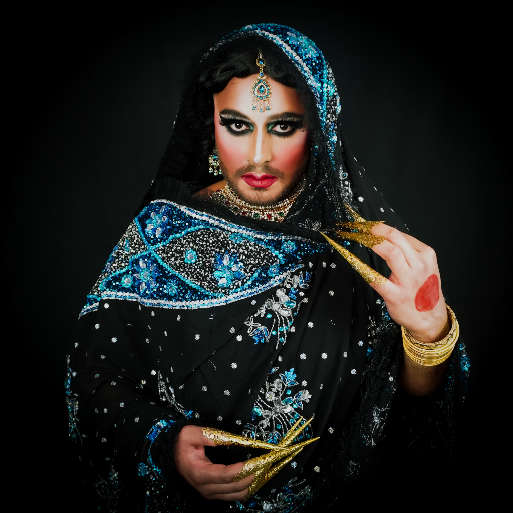 Lady Bushra | Lady Bushra Mentioned in British Vogue